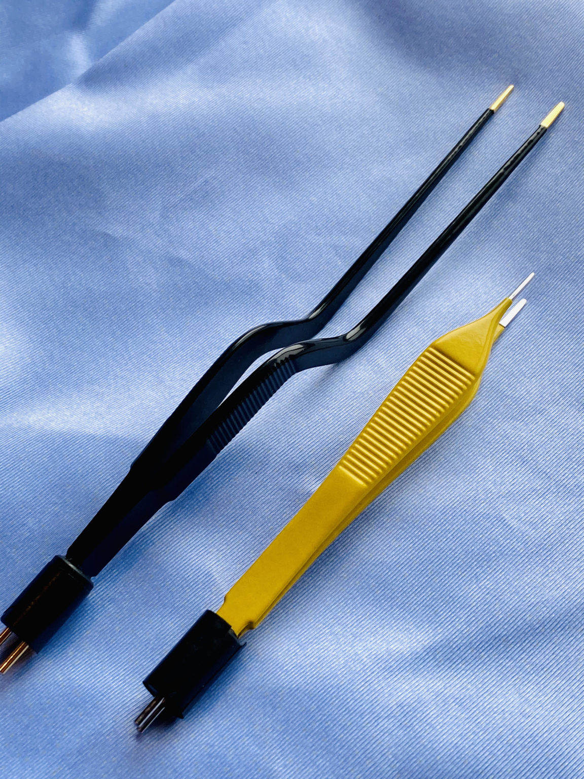 Bipolar Adson Forceps - Artisan Medical